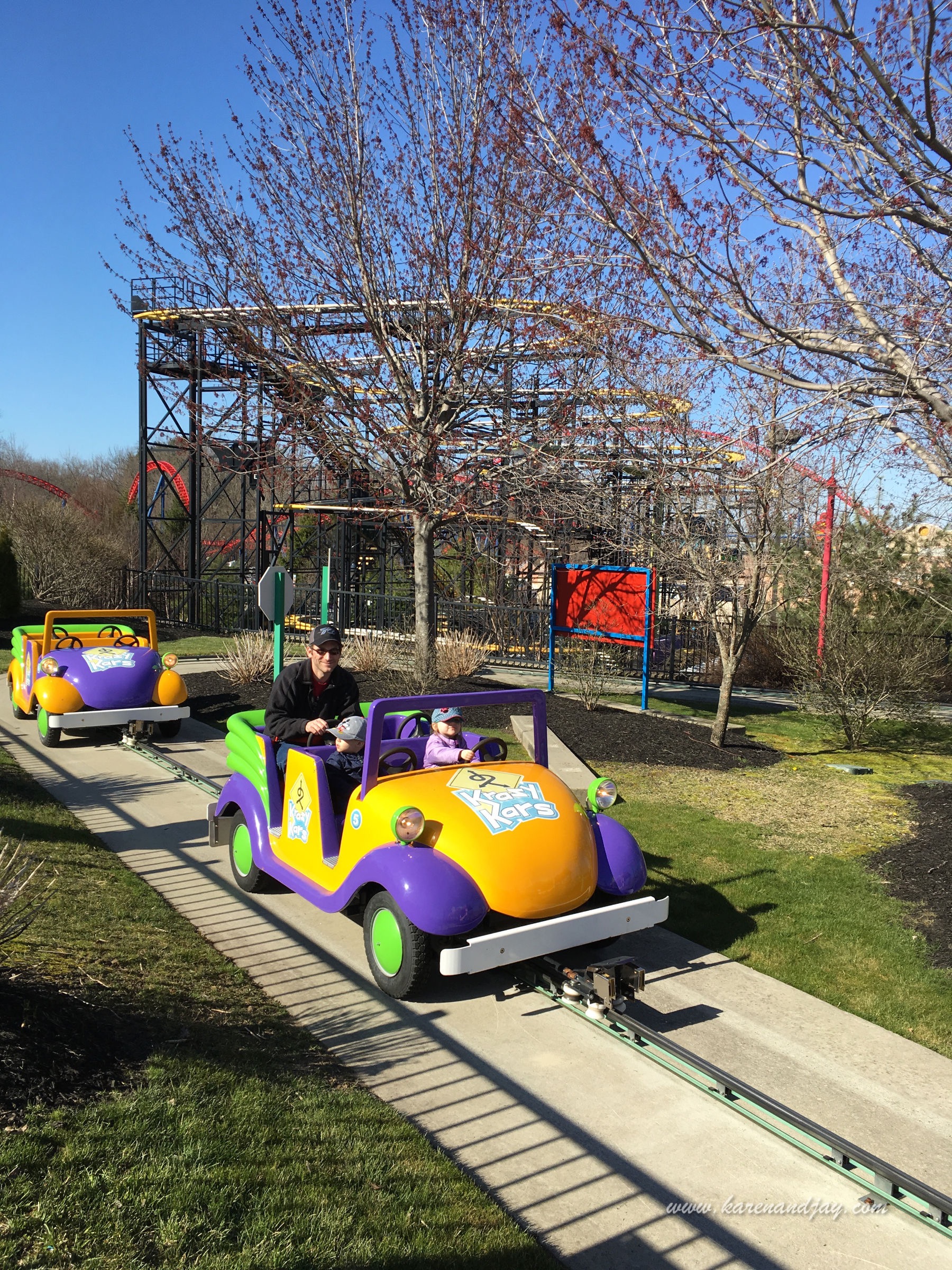 Six Flags New England, April 2016